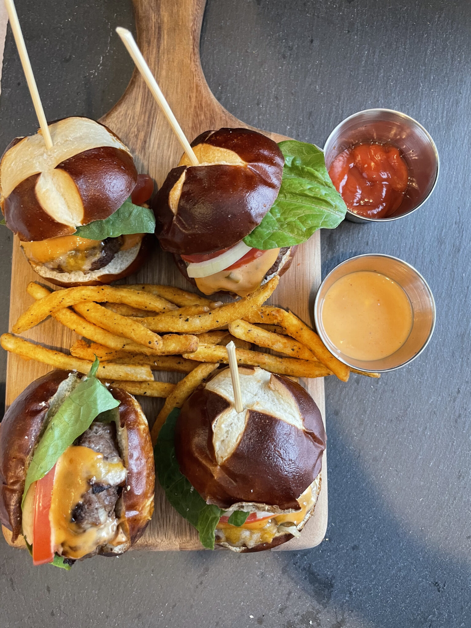 Mini Cheeseburgers – Picky Eaters Kitchen